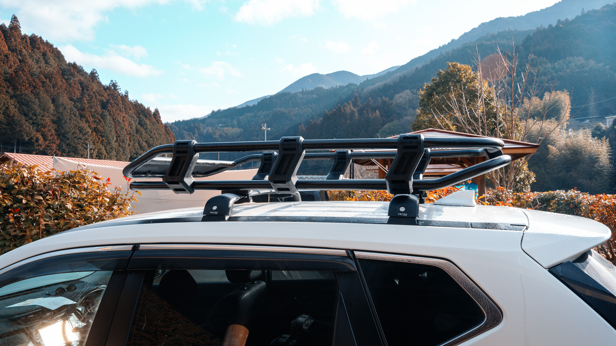 日産エクストレイルT32に”Terzo ROOF BASKET EA317″取り付けてみた。 | kotatsu ni mikan